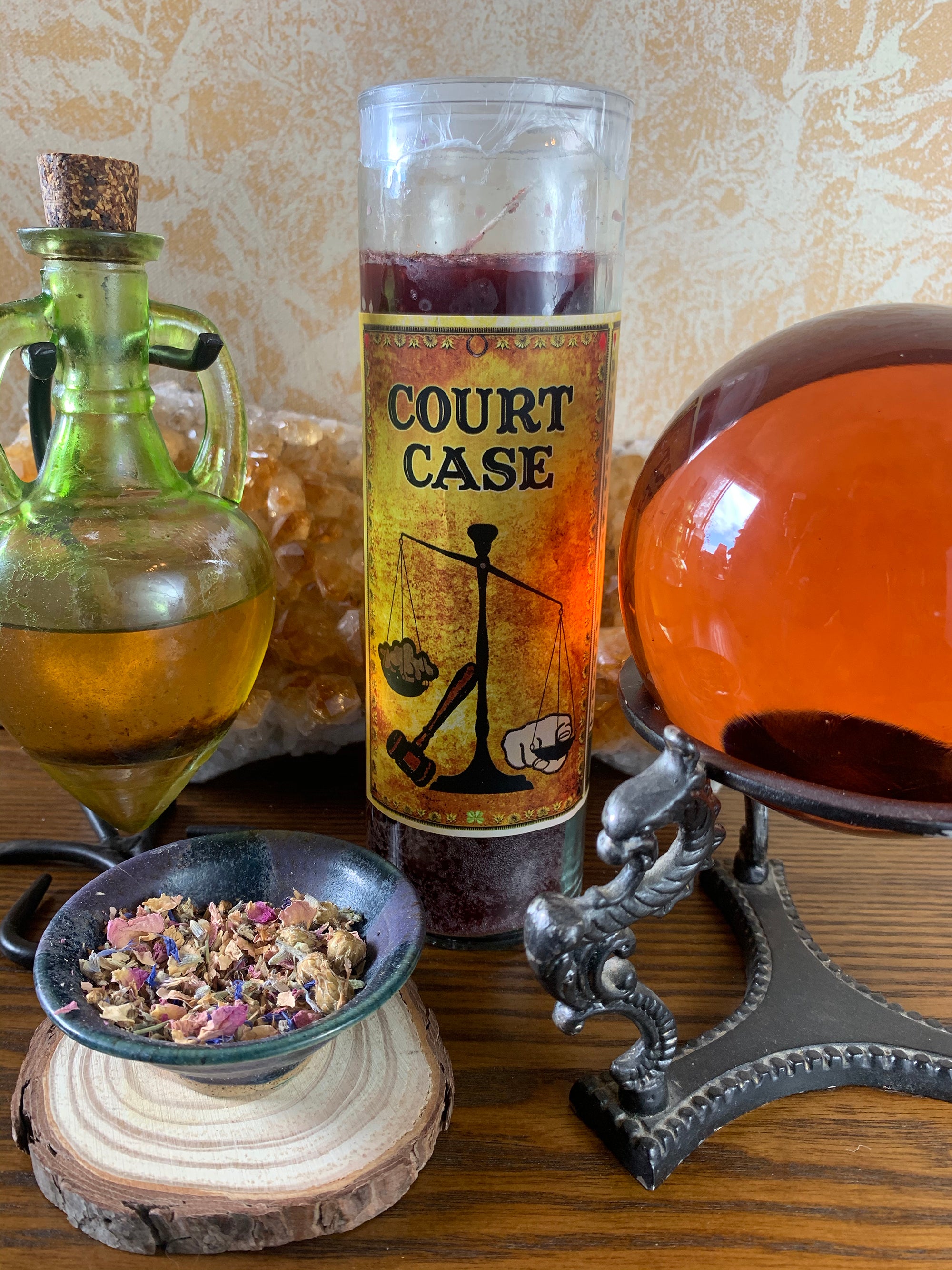 Court Case Candle – Datura Trading